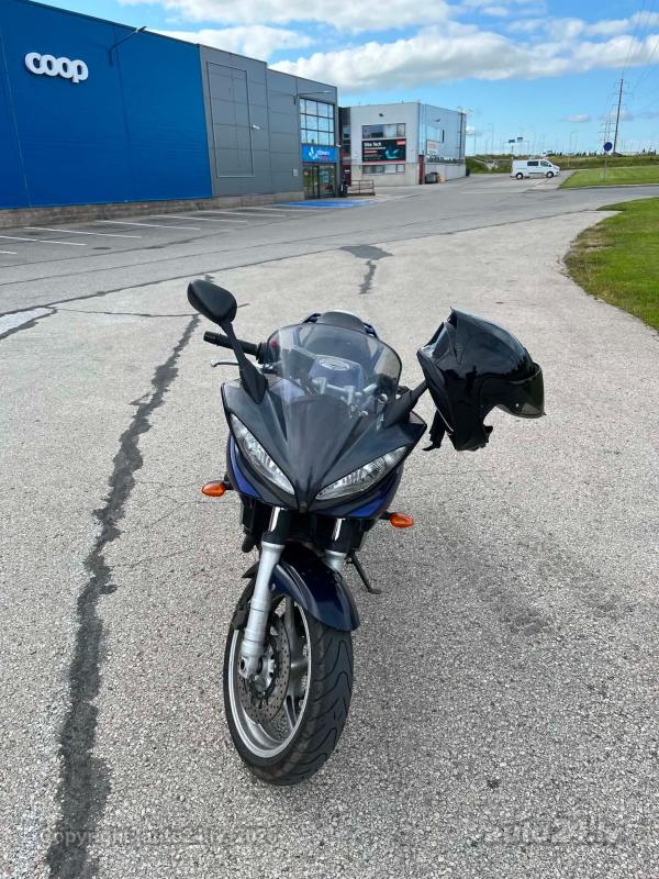 Yamaha FZ 6 2005 in Tartu, with an engine capacity of 0.60 L and mileage of 49 thousand km for 2999 €, photo 3 on AUTOMOTO.COM.LV