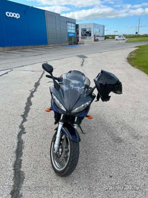Yamaha FZ 6 2005 in Tartu, with an engine capacity of 0.60 L and mileage of 49 thousand km for 2999 €, photo 4 on AUTOMOTO.COM.LV