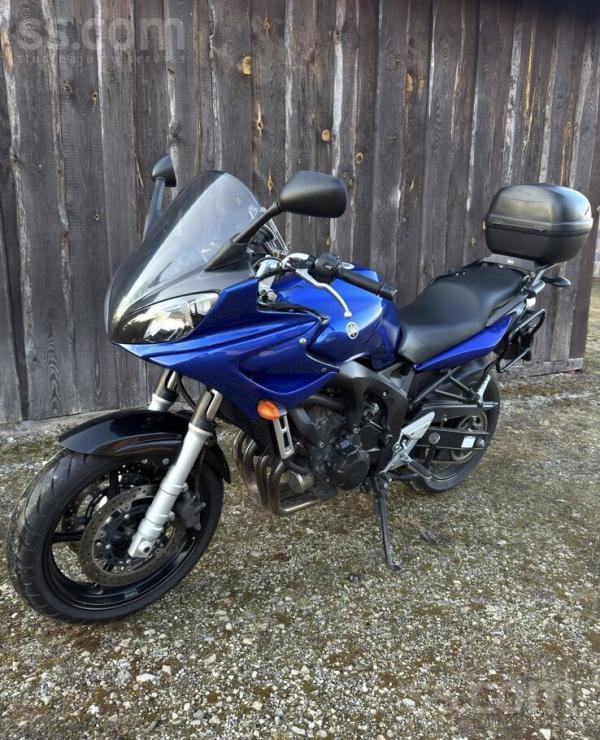Yamaha FZ 6 2006 in Aizkraukle, with an engine capacity of 0.60 L and mileage of 0 thousand km for 2500 €, photo 1 on AUTOMOTO.COM.LV