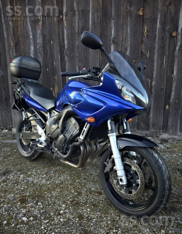 Yamaha FZ 6 2006 in Aizkraukle, with an engine capacity of 0.60 L and mileage of 0 thousand km for 2500 €, photo 2 on AUTOMOTO.COM.LV