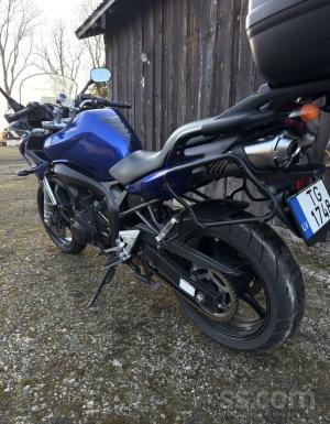 Yamaha FZ 6 2006 Aizkraukle, ar dzinēja tilpumu 0.60 L un nobraukumu 0 tūkst. km par 2500 €, foto 7 vietnē AUTOMOTO.COM.LV
