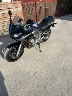 Ямаха FZ 6 2006 в Кретинга, объемом двигателя 0.60 л и пробегом 23 тыс. км за 2600 €, фото  на AUTOMOTO.COM.LV