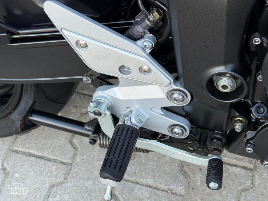 Yamaha FZ 6 2006 in Vilnius, with an engine capacity of 0.00 L and mileage of 0 thousand km for 3450 €, photo 14 on AUTOMOTO.COM.LV