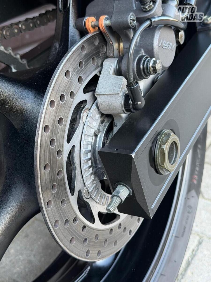 Yamaha FZ 6 2006 in Vilnius, with an engine capacity of 0.00 L and mileage of 0 thousand km for 3450 €, photo 16 on AUTOMOTO.COM.LV