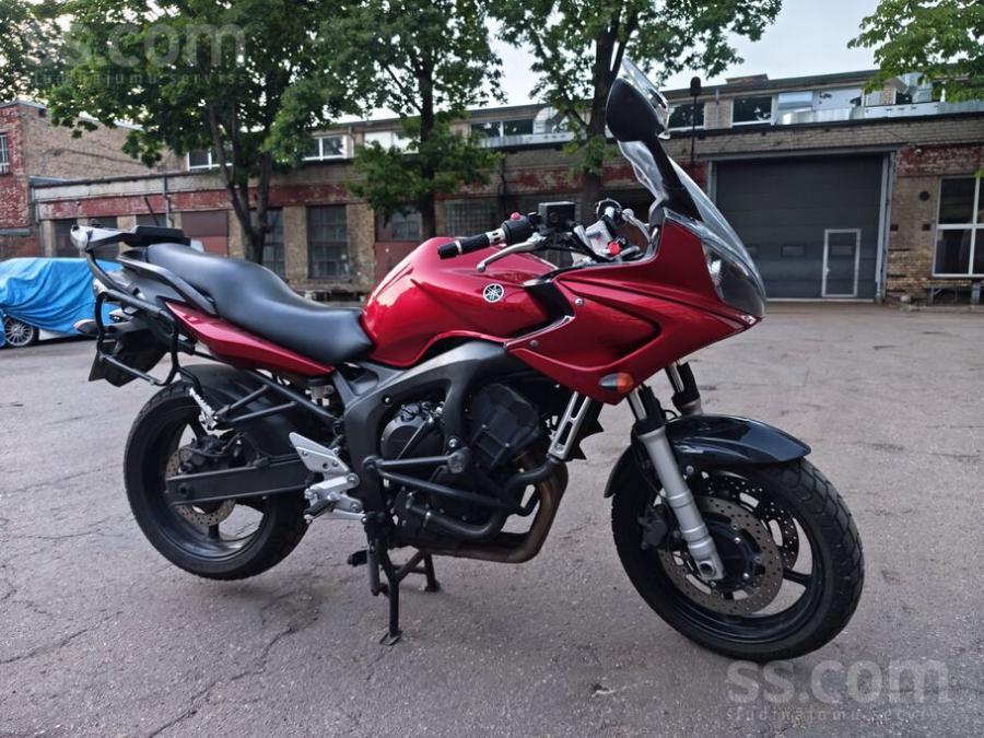 Yamaha FZ 6 2006 in Riga, with an engine capacity of 0.60 L and mileage of 0 thousand km for 2500 €, photo 5 on AUTOMOTO.COM.LV