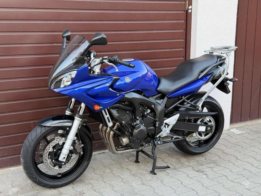 Yamaha FZ 6 2006 in Vilnius, with an engine capacity of 0.60 L and mileage of 40 thousand km for 3450 €, photo 7 on AUTOMOTO.COM.LV