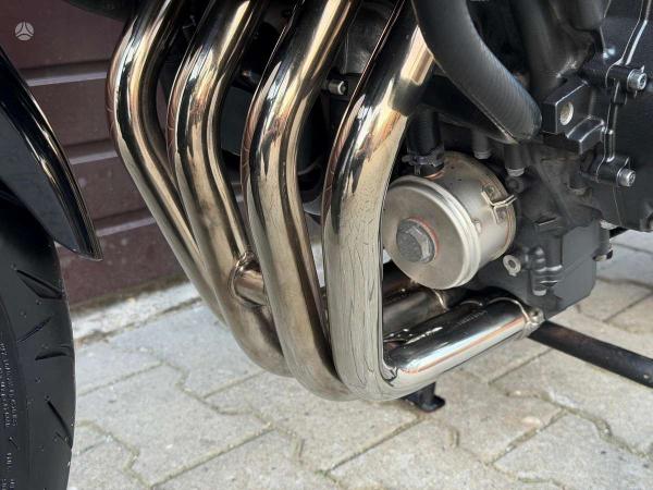 Yamaha FZ 6 2006 Viļņa, ar dzinēja tilpumu 0.60 L un nobraukumu 40 tūkst. km par 3450 €, foto 7 vietnē AUTOMOTO.COM.LV