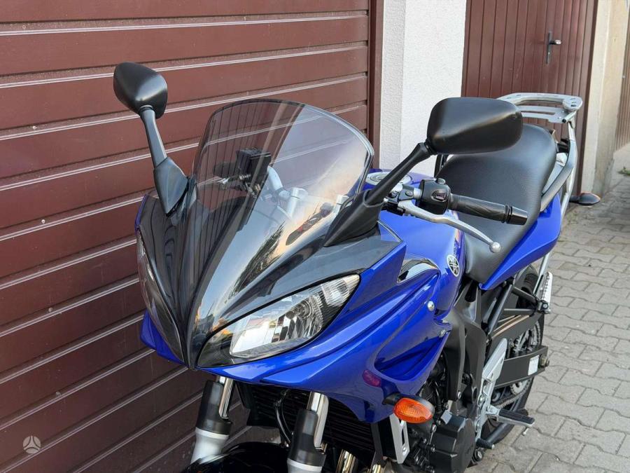 Yamaha FZ 6 2006 in Vilnius, with an engine capacity of 0.60 L and mileage of 40 thousand km for 3450 €, photo 21 on AUTOMOTO.COM.LV