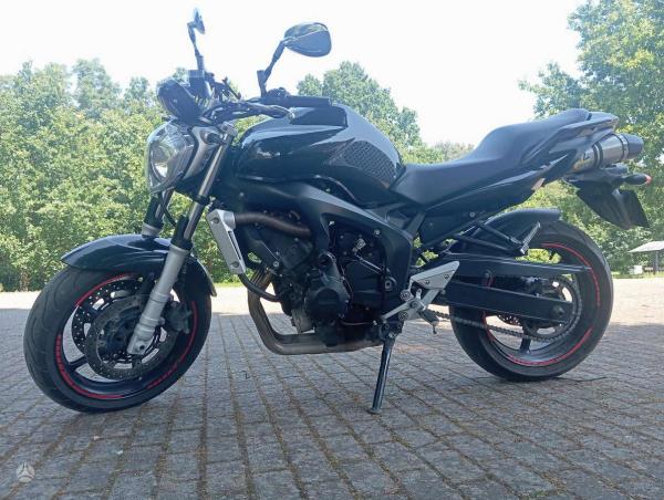 Yamaha FZ 6 2006 in Taurage, with an engine capacity of 0.60 L and mileage of 49 thousand km for 2600 €, photo 1 on AUTOMOTO.COM.LV