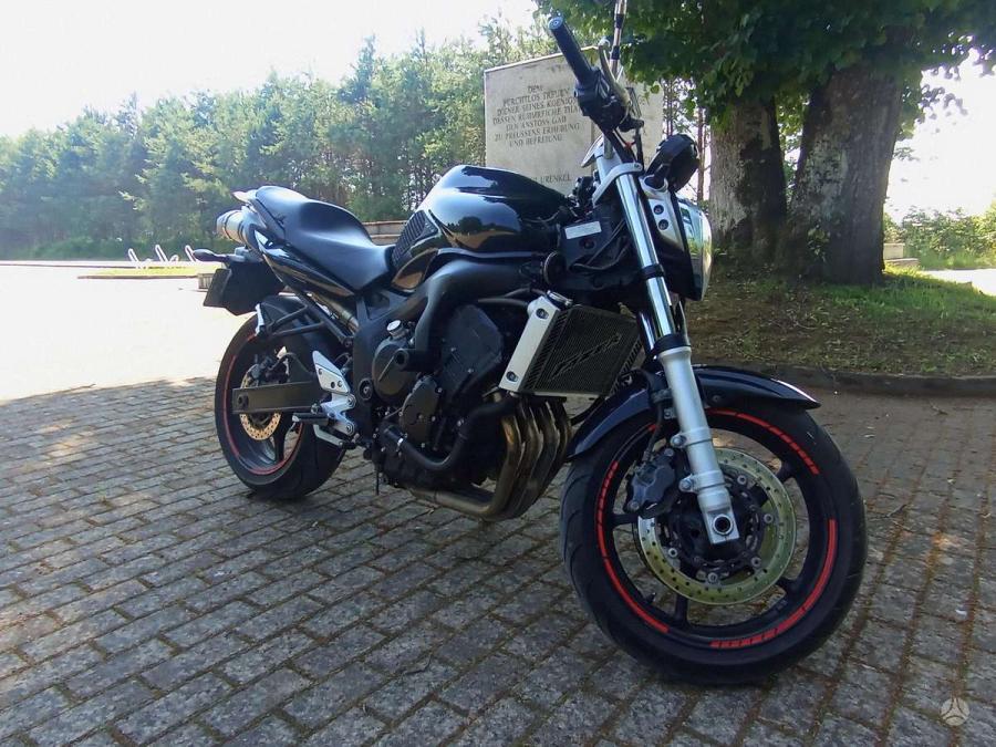 Ямаха FZ 6 2006 в Таураге, объемом двигателя 0.60 л и пробегом 49 тыс. км за 2600 €, фото 6 на AUTOMOTO.COM.LV