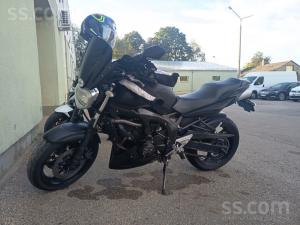 Ямаха FZ 6 2006 в Рига, объемом двигателя 0.60 л и пробегом 0 тыс. км за 1800 €, фото  на AUTOMOTO.COM.LV