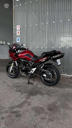 Yamaha FZ 6 2006 Viļņa, ar dzinēja tilpumu 0.60 L un nobraukumu 45 tūkst. km par 2300 €, foto 7 vietnē AUTOMOTO.COM.LV