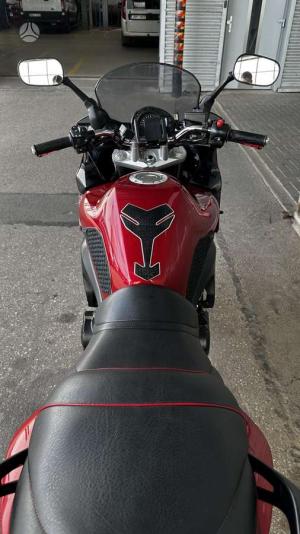 Yamaha FZ 6 2006 Viļņa, ar dzinēja tilpumu 0.60 L un nobraukumu 45 tūkst. km par 2300 €, foto 11 vietnē AUTOMOTO.COM.LV