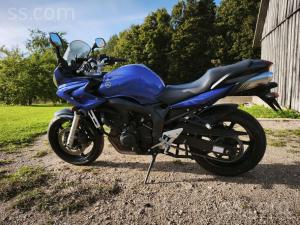 Ямаха FZ 6 2006 в Цесис, объемом двигателя 0.60 л и пробегом 0 тыс. км за 2700 €, фото 5 на AUTOMOTO.COM.LV