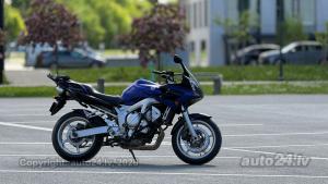 Yamaha FZ 6 2007 Tallina, ar dzinēja tilpumu 0.60 L un nobraukumu 52 tūkst. km par 3000 €, foto  vietnē AUTOMOTO.COM.LV