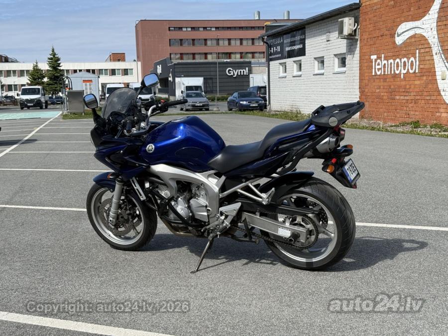Yamaha FZ 6 2007 in Tallinn, with an engine capacity of 0.60 L and mileage of 52 thousand km for 3000 €, photo 5 on AUTOMOTO.COM.LV