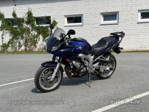 Yamaha FZ 6 2007 in Tallinn, with an engine capacity of 0.60 L and mileage of 52 thousand km for 3000 €, photo 6 on AUTOMOTO.COM.LV