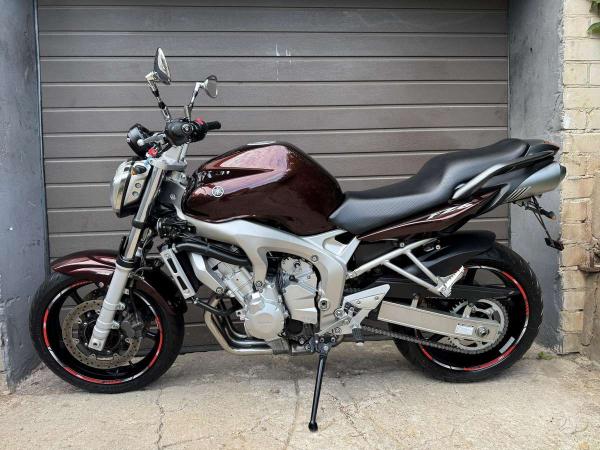 Yamaha FZ 6 2007 in Prienai, with an engine capacity of 0.60 L and mileage of 33 thousand km for 2800 €, photo 4 on AUTOMOTO.COM.LV