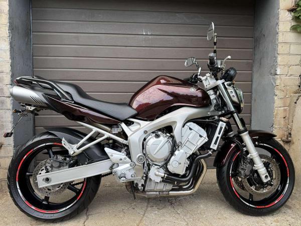 Yamaha FZ 6 2007 in Prienai, with an engine capacity of 0.60 L and mileage of 33 thousand km for 2800 €, photo 5 on AUTOMOTO.COM.LV