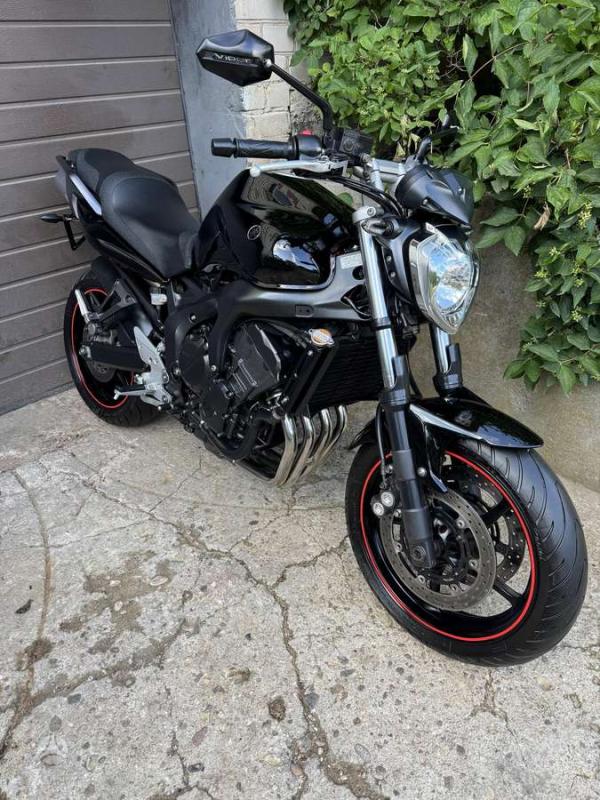 Yamaha FZ 6 2007 in Prienai, with an engine capacity of 0.60 L and mileage of 0 thousand km for 3450 €, photo 1 on AUTOMOTO.COM.LV