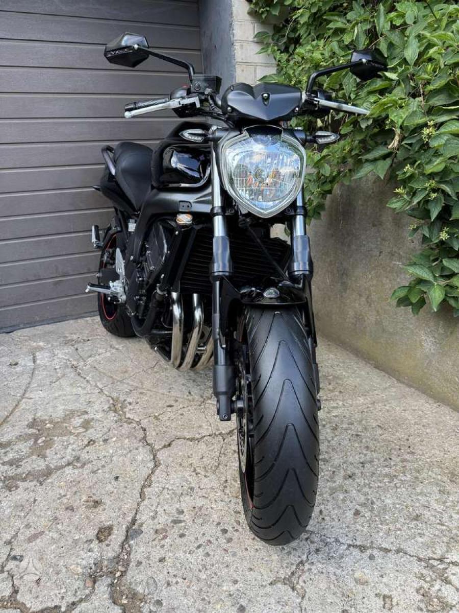 Yamaha FZ 6 2007 in Prienai, with an engine capacity of 0.60 L and mileage of 0 thousand km for 3450 €, photo 4 on AUTOMOTO.COM.LV
