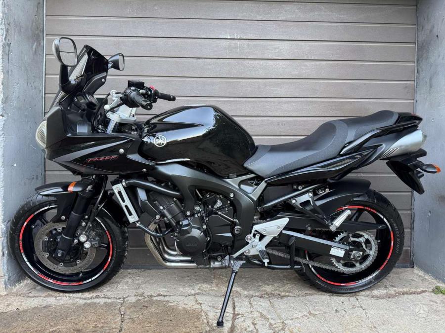 Yamaha FZ 6 2007 Prienai, ar dzinēja tilpumu 0.60 L un nobraukumu 31 tūkst. km par 3450 €, foto 5 vietnē AUTOMOTO.COM.LV