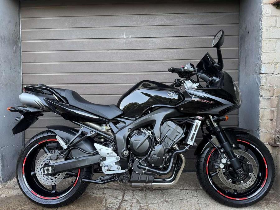 Yamaha FZ 6 2007 Prienai, ar dzinēja tilpumu 0.60 L un nobraukumu 31 tūkst. km par 3450 €, foto 6 vietnē AUTOMOTO.COM.LV