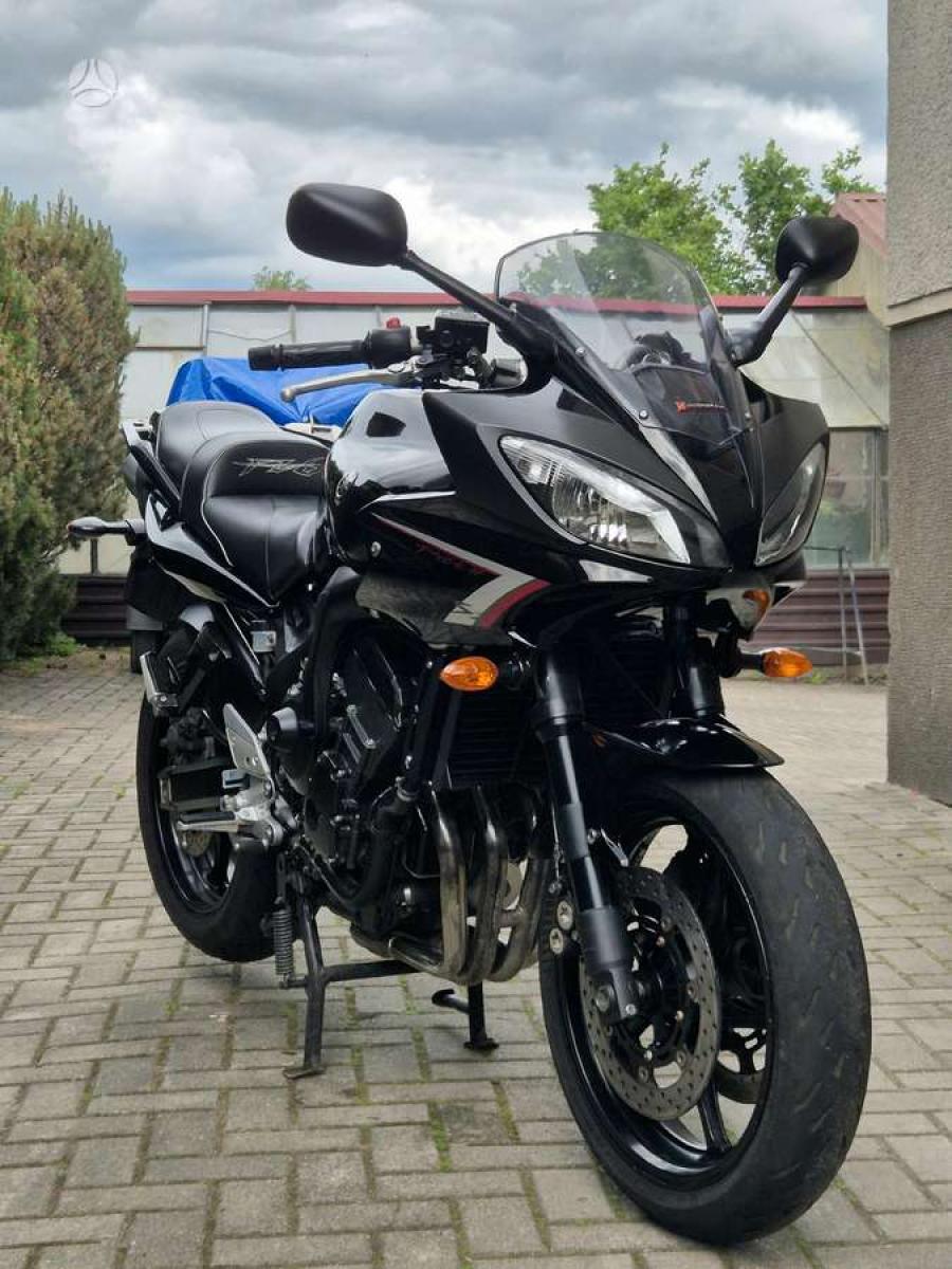 Yamaha FZ 6 2008 in Prienai, with an engine capacity of 0.60 L and mileage of 38 thousand km for 3400 €, photo 3 on AUTOMOTO.COM.LV