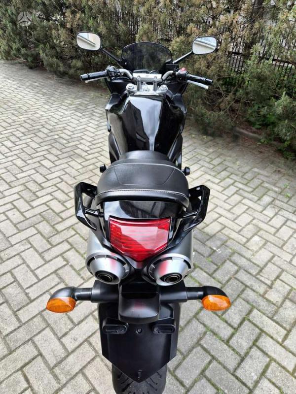 Ямаха FZ 6 2008 в Пренай, объемом двигателя 0.60 л и пробегом 38 тыс. км за 3400 €, фото 11 на AUTOMOTO.COM.LV