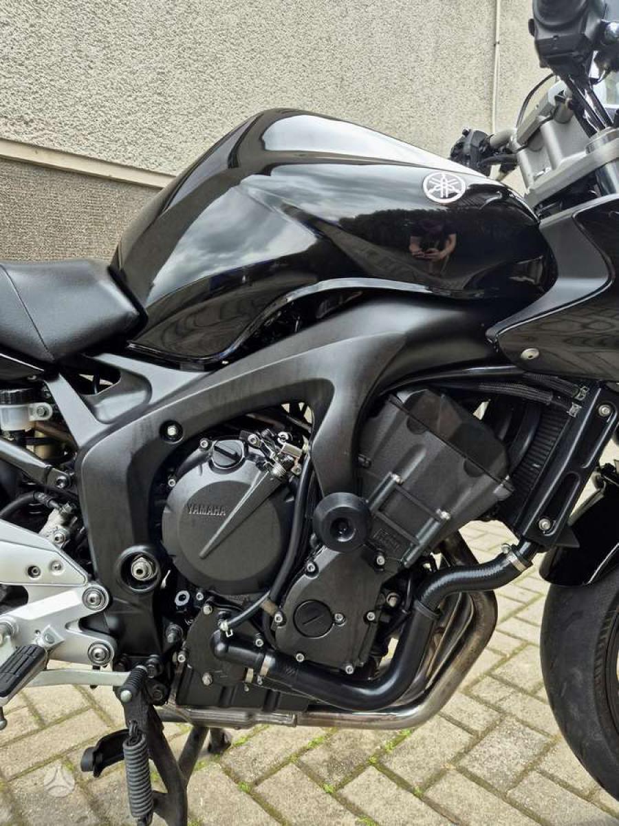 Yamaha FZ 6 2008 in Prienai, with an engine capacity of 0.60 L and mileage of 38 thousand km for 3400 €, photo 17 on AUTOMOTO.COM.LV