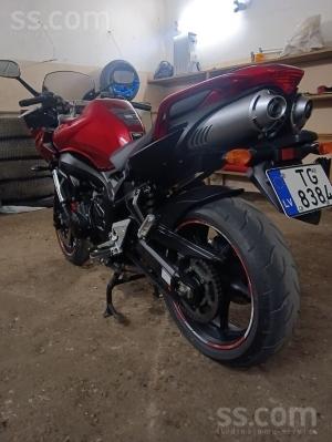 Yamaha FZ 6 2008 in Jelgava, with an engine capacity of 0.60 L and mileage of 0 thousand km for 3450 €, photo 7 on AUTOMOTO.COM.LV
