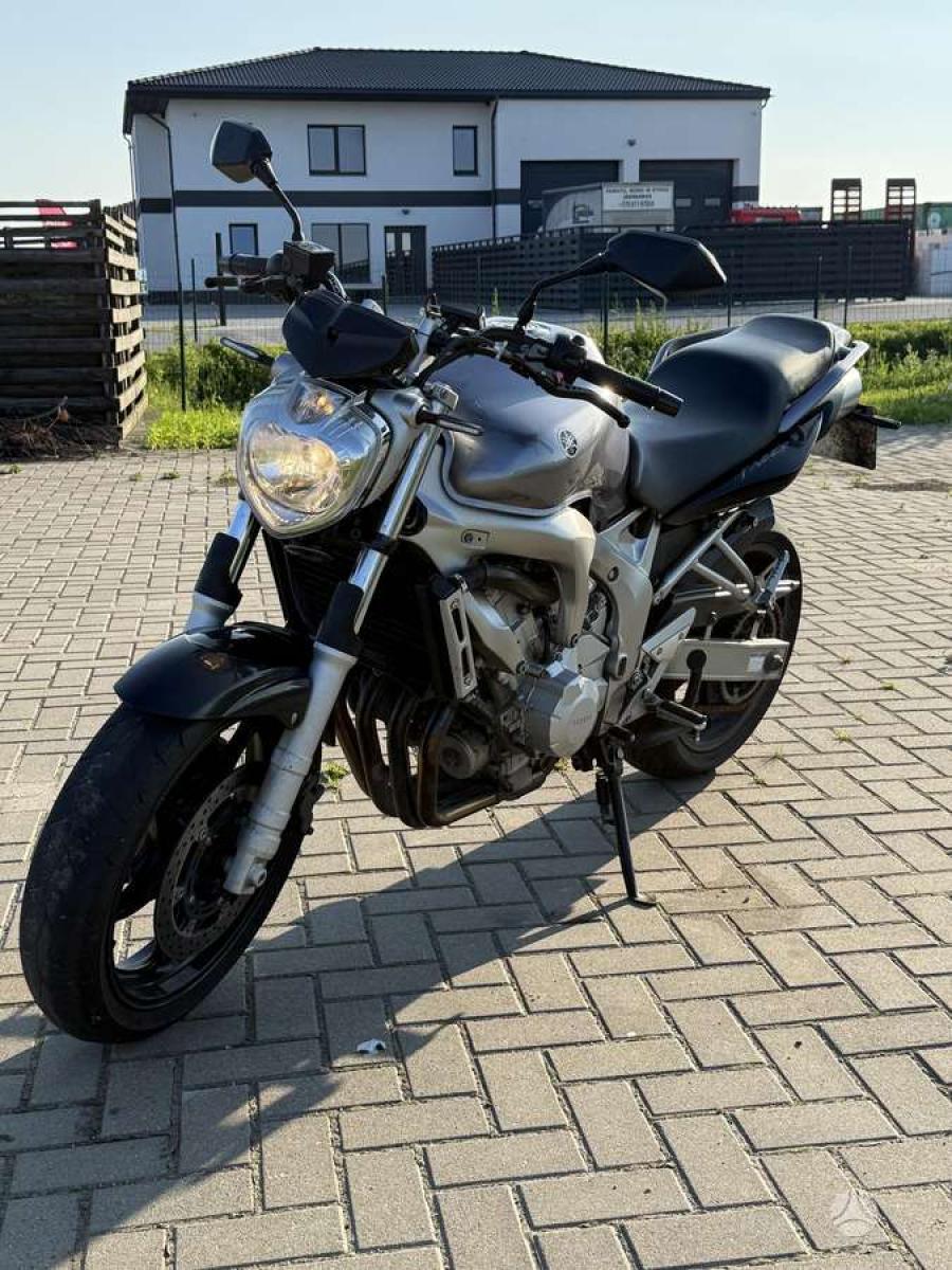 Ямаха FZ 6 2008 в Клайпеда, объемом двигателя 0.60 л и пробегом 49 тыс. км за 2100 €, фото 4 на AUTOMOTO.COM.LV