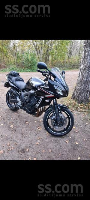 Yamaha FZ 6 2011 in Riga, with an engine capacity of 0.60 L and mileage of 0 thousand km for 3790 €, photo 3 on AUTOMOTO.COM.LV