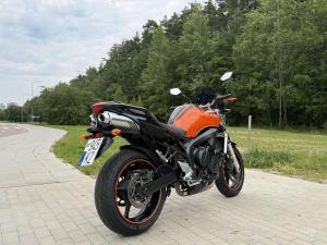 Oranžs Yamaha FZ 6 2006 Viļņa, ar dzinēja tilpumu 0.60 L un nobraukumu 59 tūkst. km par 2500 €, foto 5 vietnē AUTOMOTO.COM.LV