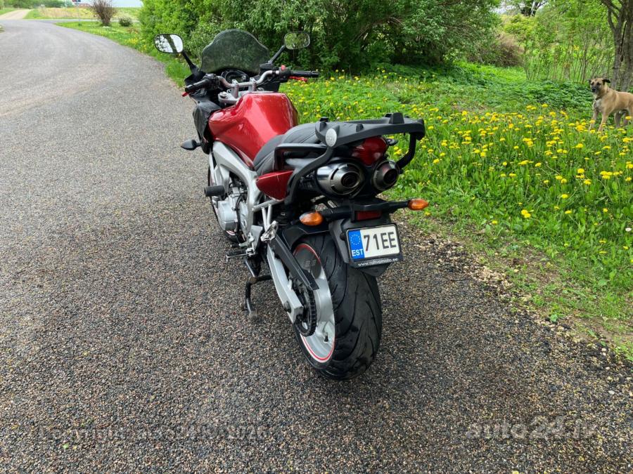 Красный Ямаха FZ 6 2004 в Вильянди, объемом двигателя 0.60 л и пробегом 52 тыс. км за 1700 €, фото 7 на AUTOMOTO.COM.LV
