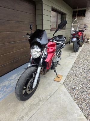 Красный Ямаха FZ 6 2005 в Пасвалис, объемом двигателя 0.60 л и пробегом 50 тыс. км за 1449 €, фото 13 на AUTOMOTO.COM.LV