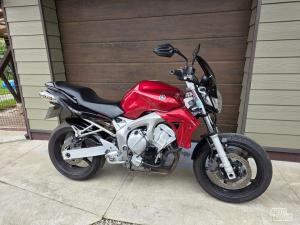 Красный Ямаха FZ 6 2005 в Пасвалис, объемом двигателя 0.60 л и пробегом 50 тыс. км за 1449 €, фото 19 на AUTOMOTO.COM.LV