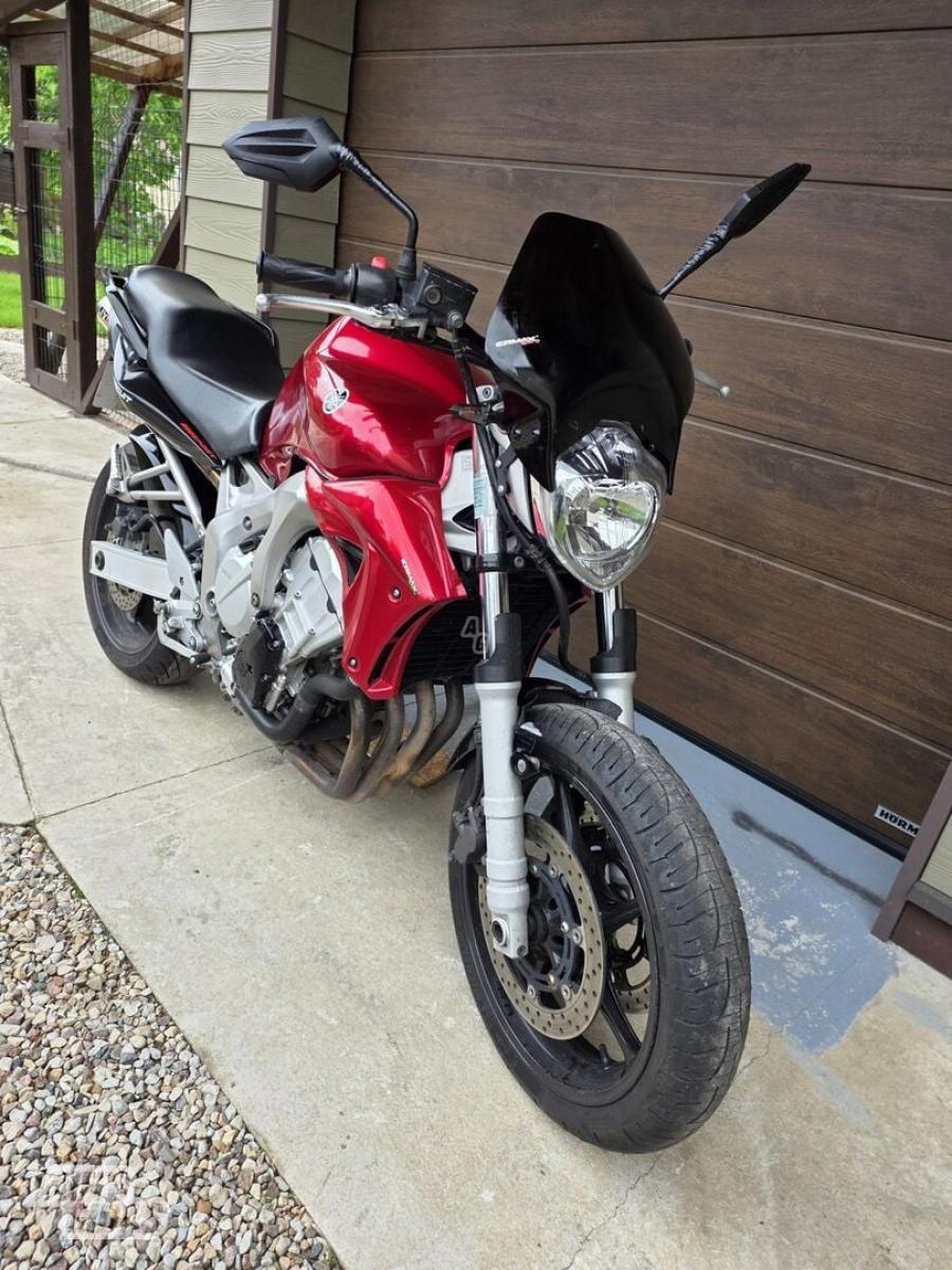 Красный Ямаха FZ 6 2005 в Пасвалис, объемом двигателя 0.60 л и пробегом 50 тыс. км за 1449 €, фото 20 на AUTOMOTO.COM.LV
