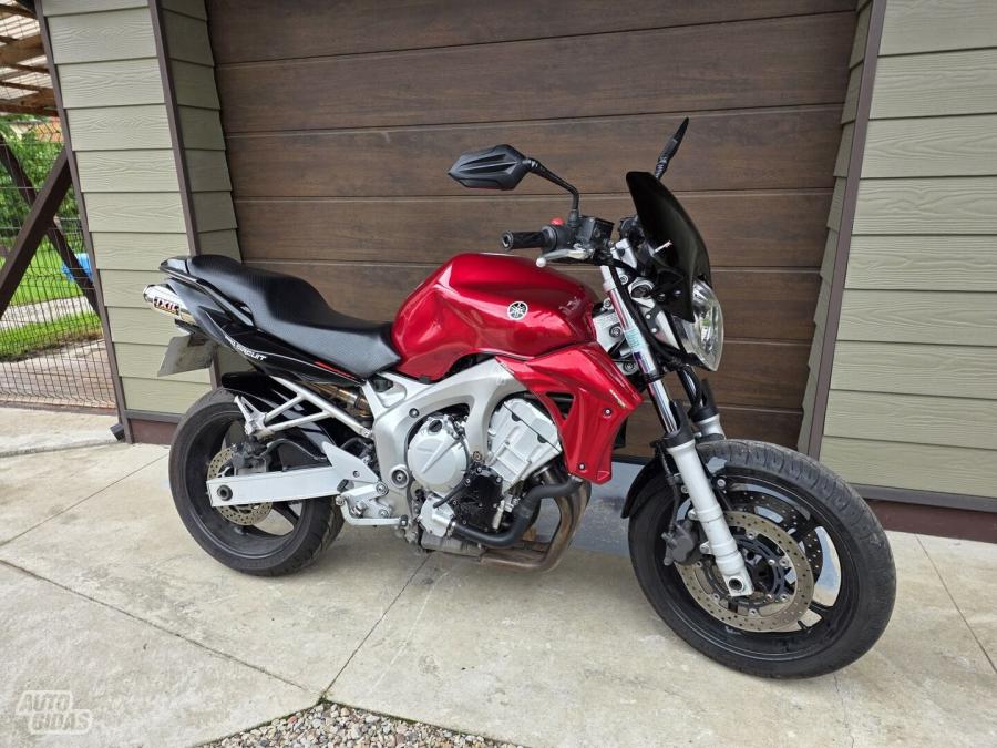 Красный Ямаха FZ 6 2005 в Пасвалис, объемом двигателя 0.60 л и пробегом 50 тыс. км за 1449 €, фото 21 на AUTOMOTO.COM.LV