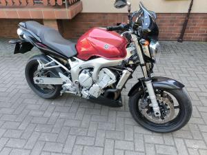Sarkans Yamaha FZ 6 2005 Klaipėda, ar dzinēja tilpumu 0.60 L un nobraukumu 34 tūkst. km par 2400 €, foto 4 vietnē AUTOMOTO.COM.LV