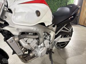 Белый Ямаха FZ 6 2004 в Каунас, объемом двигателя 0.60 л и пробегом 52 тыс. км за 1900 €, фото 11 на AUTOMOTO.COM.LV