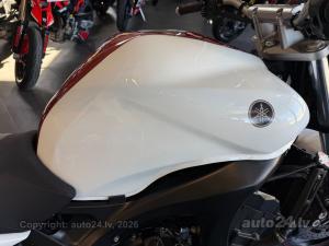 White Yamaha FZ 6 2008 in Tallinn, with an engine capacity of 0.60 L and mileage of 35 thousand km for 2990 €, photo 5 on AUTOMOTO.COM.LV