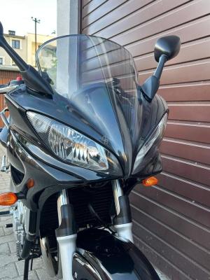 Black Yamaha FZ 600 2006 in Vilnius, with an engine capacity of 0.60 L and mileage of 19 thousand km for 3150 €, photo 3 on AUTOMOTO.COM.LV