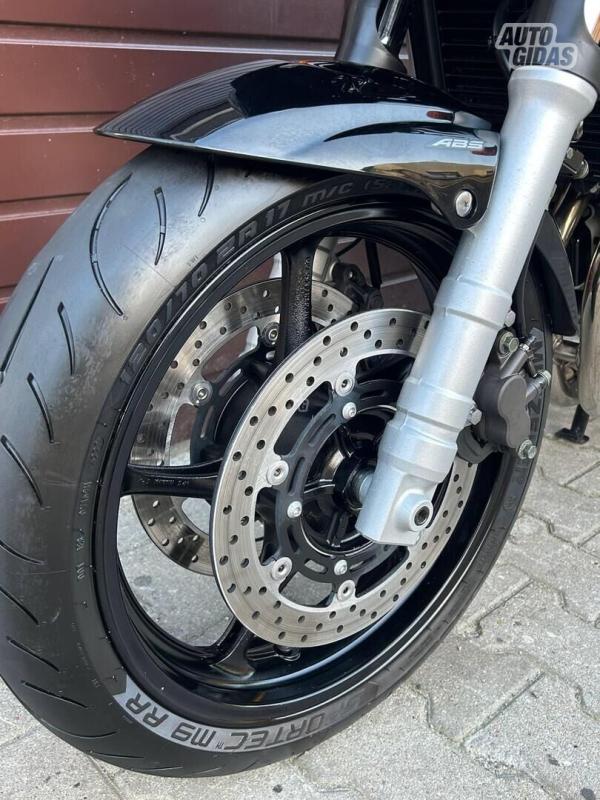 Black Yamaha FZ 600 2006 in Vilnius, with an engine capacity of 0.60 L and mileage of 19 thousand km for 3150 €, photo 10 on AUTOMOTO.COM.LV