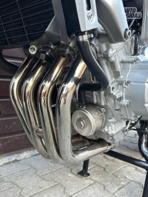 Black Yamaha FZ 600 2006 in Vilnius, with an engine capacity of 0.60 L and mileage of 19 thousand km for 3150 €, photo 13 on AUTOMOTO.COM.LV