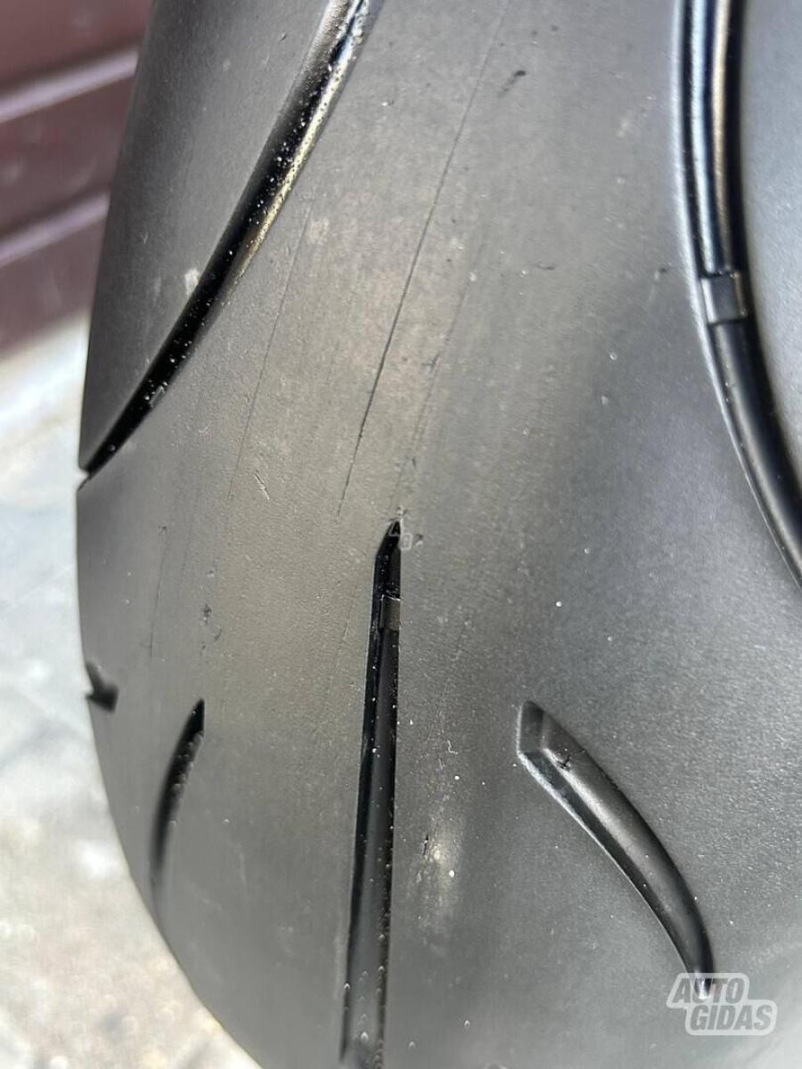 Black Yamaha FZ 600 2006 in Vilnius, with an engine capacity of 0.60 L and mileage of 19 thousand km for 3150 €, photo 17 on AUTOMOTO.COM.LV