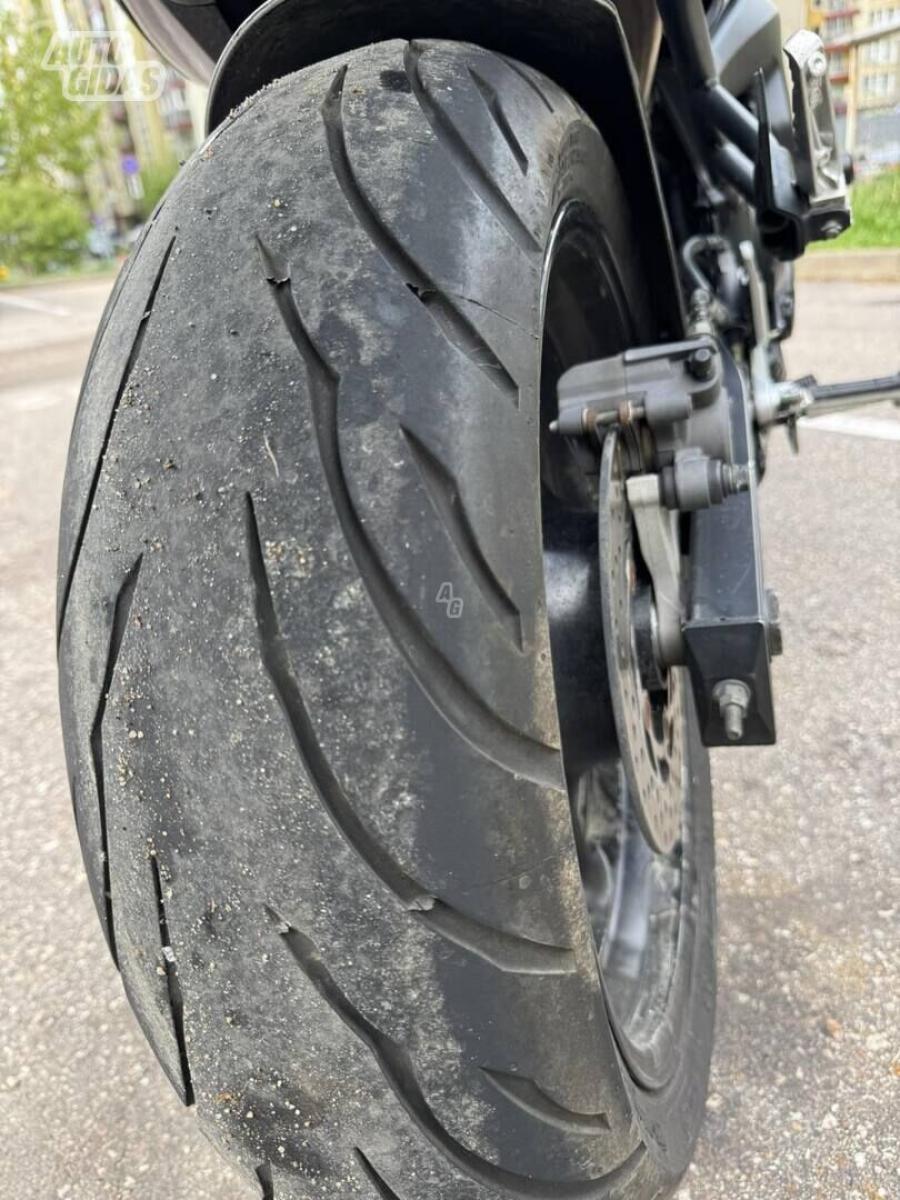 Черный Ямаха FZ 600 2007 в Вильнюс, объемом двигателя 0.60 л и пробегом 57 тыс. км за 2400 €, фото 14 на AUTOMOTO.COM.LV