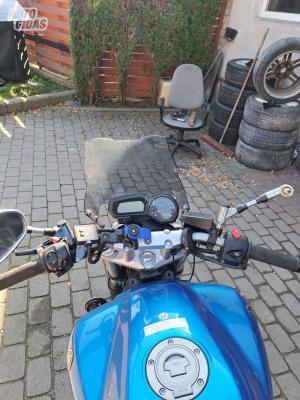 Zils Yamaha FZ 600 2015 Kretinga, ar dzinēja tilpumu 0.60 L un nobraukumu 25 tūkst. km par 2700 €, foto 4 vietnē AUTOMOTO.COM.LV
