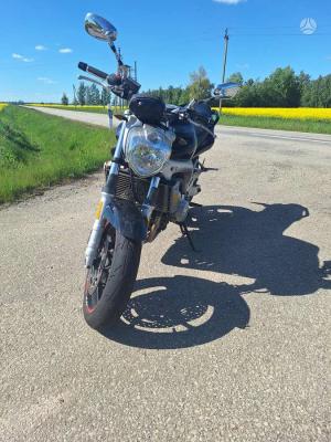 Ямаха FZ 600 2005 в Паневежис, объемом двигателя 0.60 л и пробегом 599 тыс. км за 2200 €, фото 4 на AUTOMOTO.COM.LV