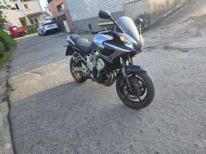 Yamaha FZ 600 2006 in Kaunas, with an engine capacity of 0.60 L and mileage of 56 thousand km for 2000 €, photo 4 on AUTOMOTO.COM.LV